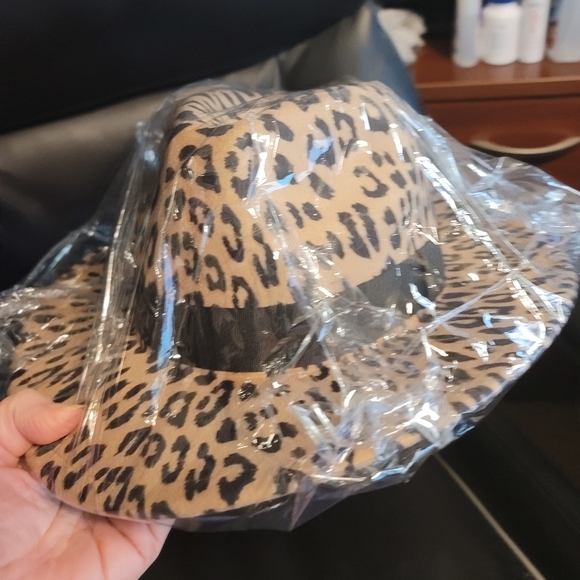 Accessories | Leopard Print Fedora | Poshmark